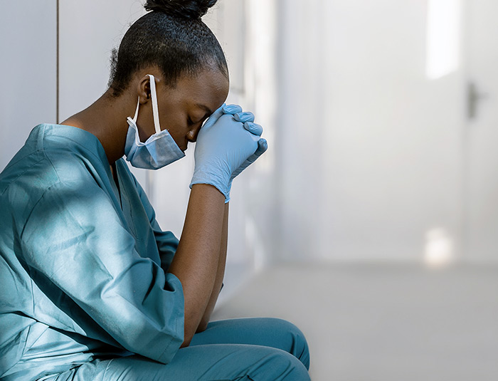 Time to stop all attacks on NHS heroes – Ian Duncan Media